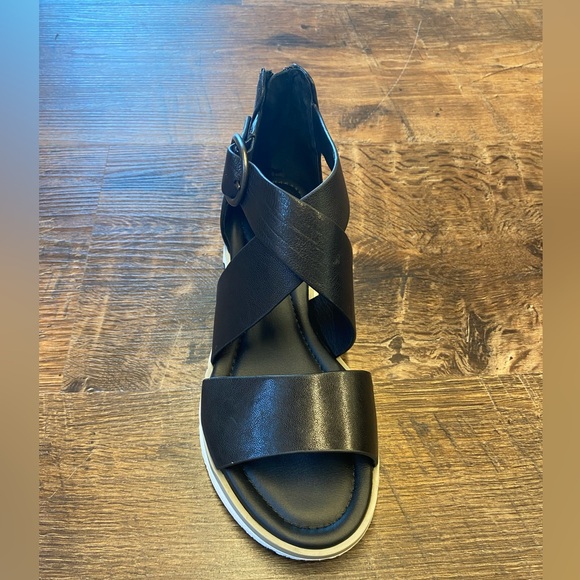 Sofft | Shoes | Mackenna Sandal Black | Poshmark